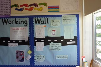 Linking a working wall to a learning journey